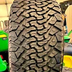 Atturo Trail Blade XT Vs Venom Terra Hunter X/T | TireDriver